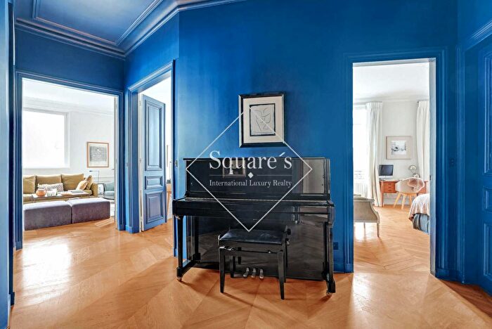 Appartement à vendre - Paris e , Mairie - 5 pièces - 4 chambres