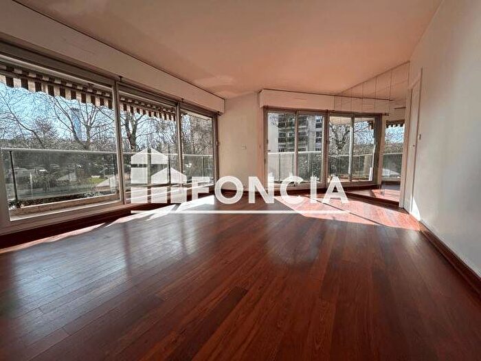 Appartement à louer - Charles Gounod, Saint-Germain-en-Laye - 3 pièces - 2 chambres