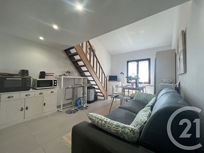 Appartement à vendre - Le Plan-de-la-Tour - 2 pièces - 1 chambre