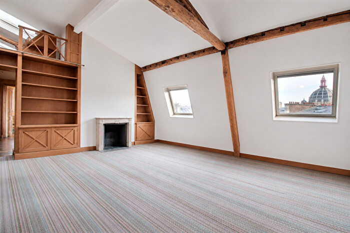 Appartement 6 pièces à vendre - Paris 8ème, Mairie