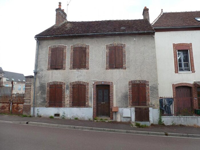 Maison à vendre - Villevallier - 4 pièces - 2 chambres