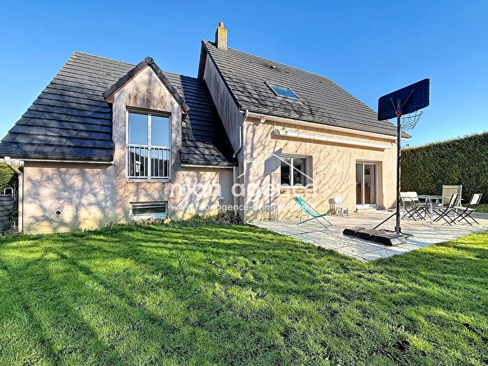 Maison à vendre - Montmain - 6 pièces - 4 chambres