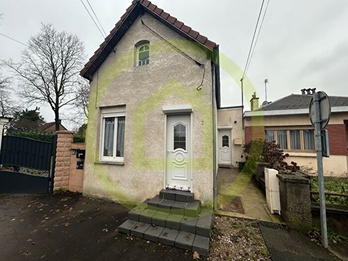 Maison à vendre - Maubeuge - 3 pièces - 2 chambres