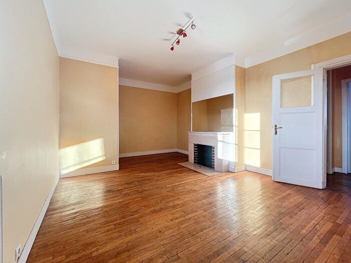 Appartement à vendre - Creil, Voltaire, Gare - 2 pièces - 1 chambre