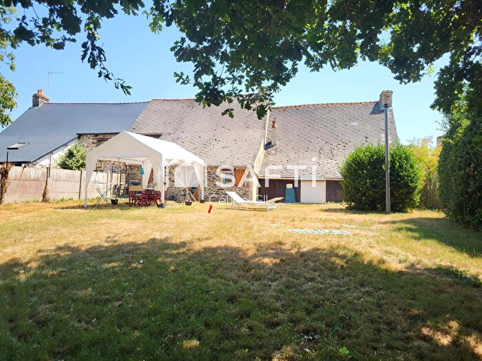 Maison 6 pièces à vendre à Lanouée