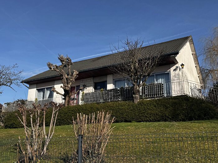 Maison à vendre - Nogent-le-Rotrou - 5 pièces - 4 chambres