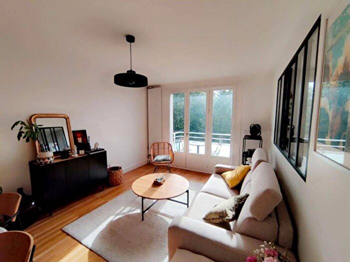 Centre, Caluire-et-Cuire : Appartement 3 pièces à louer