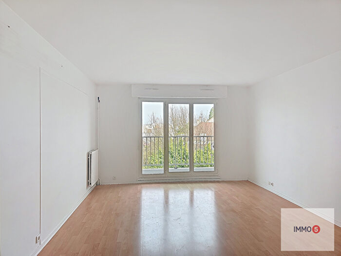 Appartement à vendre - Noisy-le-Grand, Nord - 4 pièces - 3 chambres