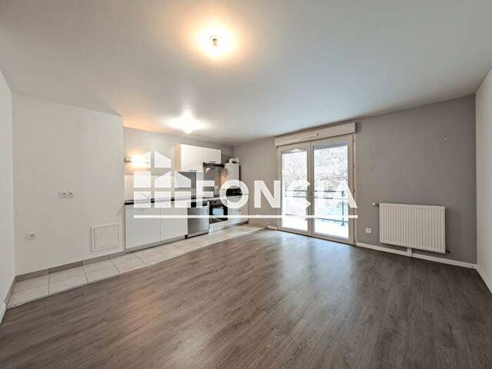 Appartement à louer - Table de Pierre-Preaux-Val Saint Martin, Darnétal - 3 pièces - 2 chambres