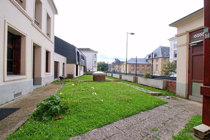 Appartement à louer - Coteaux Ouest-Pasteur, Rouen - 1 pièce