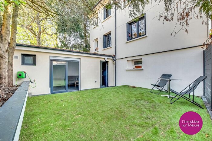 Appartement à vendre - Montreuil, La Noue Clos Français - 2 pièces - 1 chambre