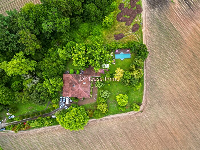 Maison à vendre - Angoumé - 15 pièces - 12 chambres