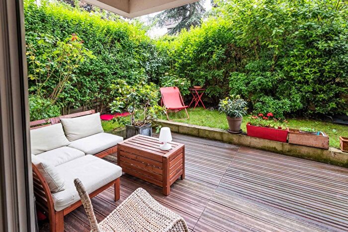 Maison à vendre - Marseille e , Saint-Tronc - 5 pièces