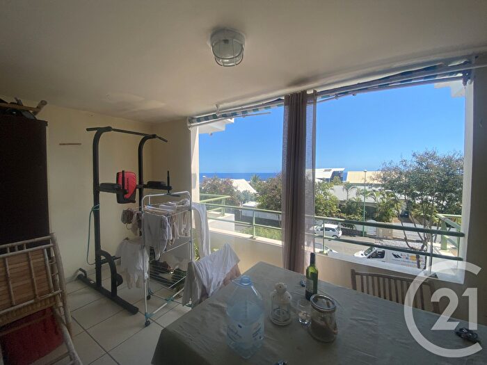 Appartement à vendre - Saint-Paul, Saint-Gilles les Bains - 3 pièces - 1 chambre