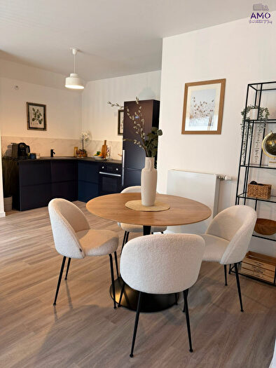 Appartement à vendre - Orléans - 4 pièces - 3 chambres