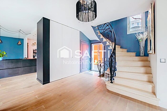 Maison 7 pièces à vendre - Champigny-sur-Marne, Le Bois lAbbe, Coeuilly