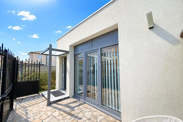 Maison à vendre - Romainville, Grands Champs - 3 pièces - 2 chambres