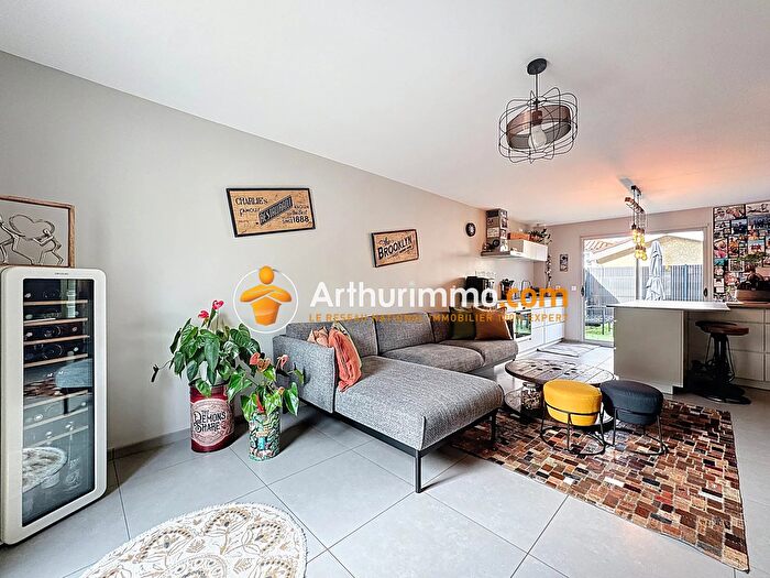 Maison à vendre - La Verpillière - 4 pièces - 3 chambres