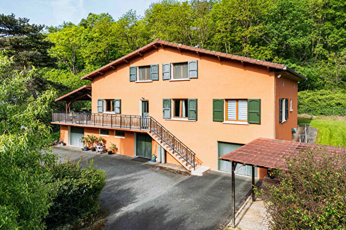 Maison 10 pièces à Grézieu-la-Varenne, à vendre