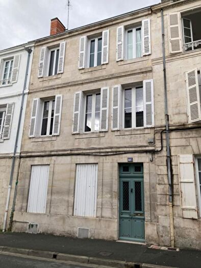 Maison 8 pièces à vendre à Rochefort, Centre-ville