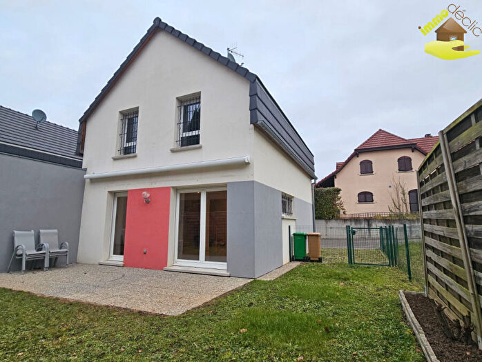 Maison à vendre - Hégenheim - 5 pièces - 3 chambres