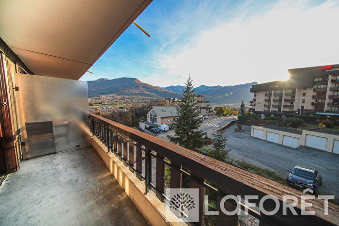 Appartement à vendre - Embrun - 2 pièces - 1 chambre