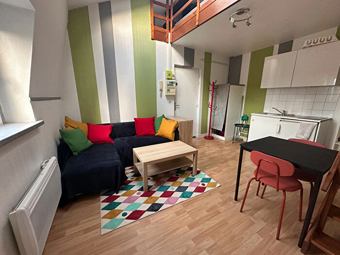 Appartement à louer - Hellemmes-Lille, Hellemmes Centre-ville, Pavé du Moulin - 1 pièce