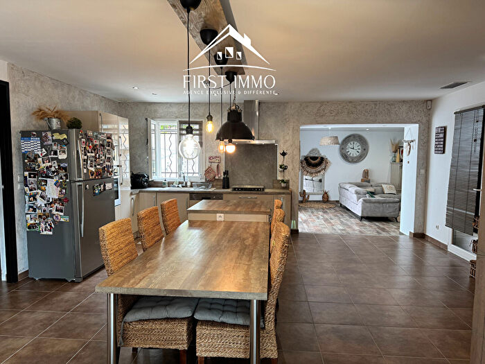 Maison à vendre - Coudoux - 5 pièces - 3 chambres