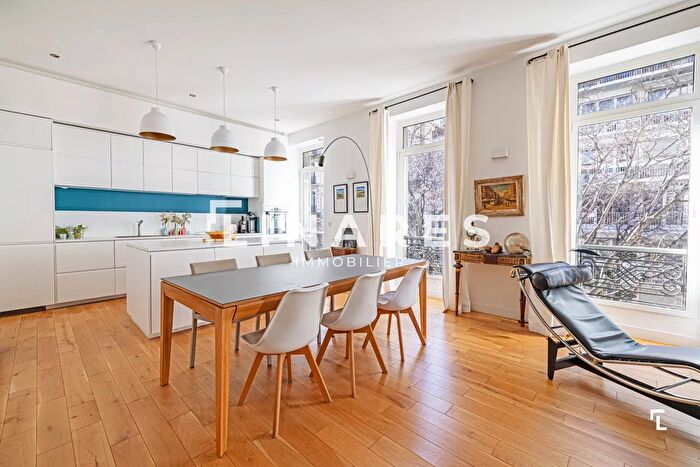 Appartement à vendre - Marseille e , Vauban - 3 pièces - 2 chambres