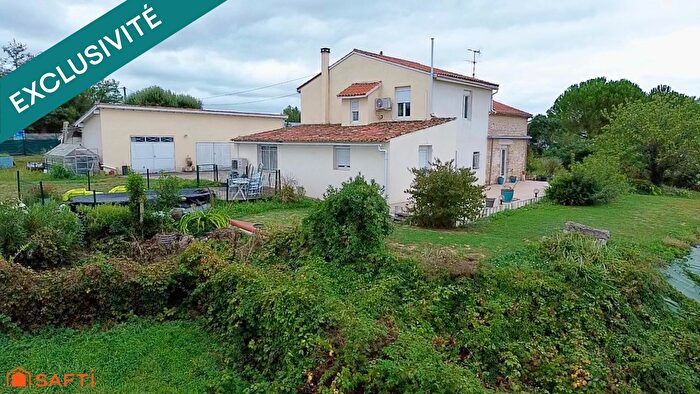 Sainte-Livrade-sur-Lot - Maison 7 pièces à vendre