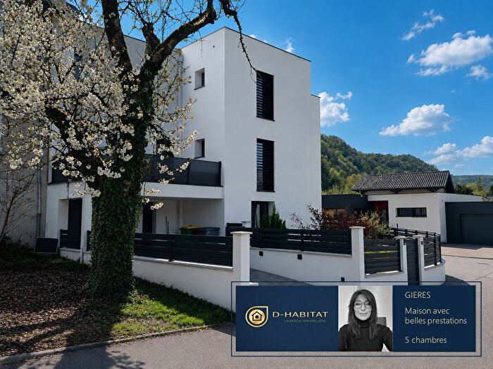 Maison 6 pièces à vendre à Gières