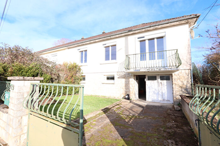 Maison à louer - La Charité-sur-Loire - 3 pièces - 2 chambres