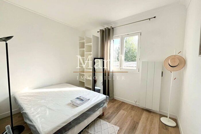 Appartement à louer - Félix Merlin, Épinay-sur-Seine - 1 pièce - 4 chambres