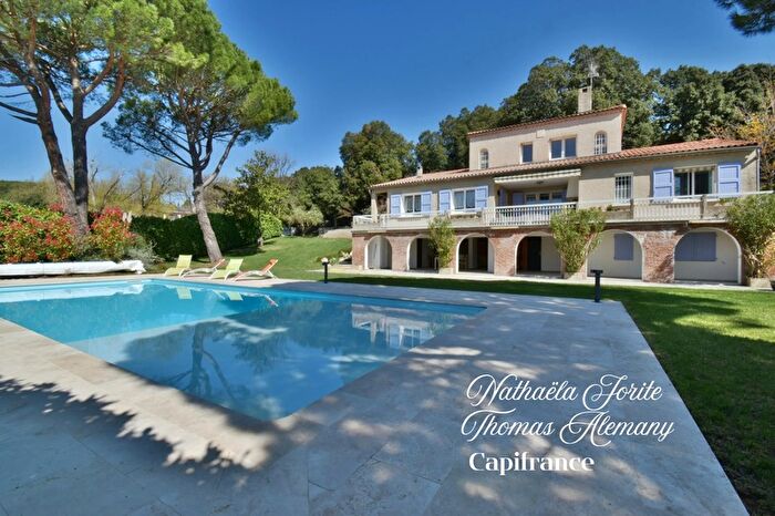 Maison à vendre - Peyruis - 9 pièces - 5 chambres