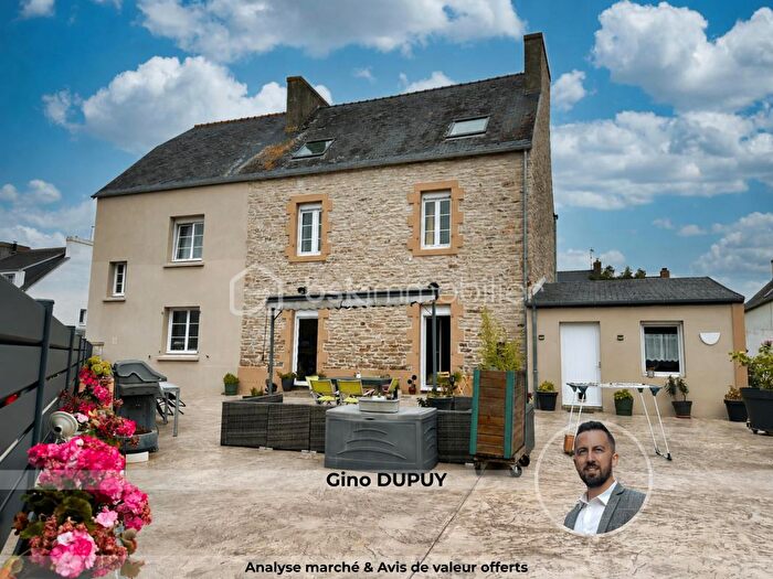 Maison 10 pièces à Pouldreuzic, à vendre
