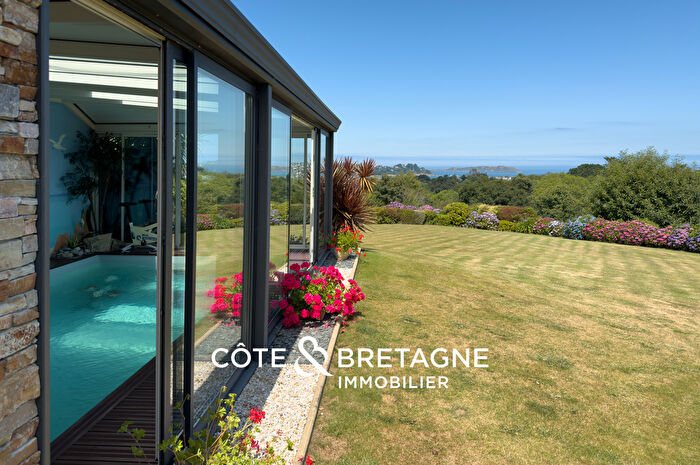 Maison à vendre - Saint-Quay-Perros - 9 pièces - 5 chambres