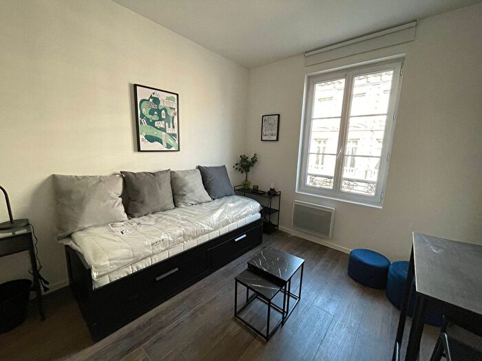 Vieux Marché-Cathédrale, Rouen : Appartement 1 pièce à louer