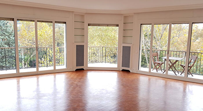 Appartement 6 pièces à Neuilly-sur-Seine, Parc de Neuilly, à louer