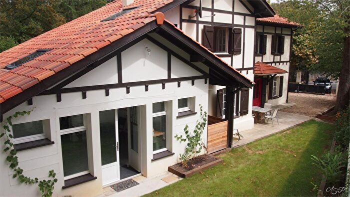 Maison à vendre - Biarritz - 6 pièces - 4 chambres