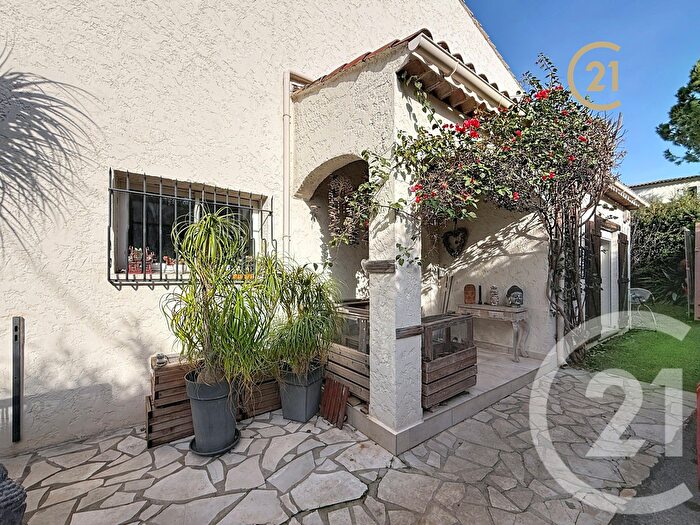 Maison à vendre - Antibes, Rabiac, Carriat, Les Semboules, Les Brusquets - 4 pièces - 3 chambres