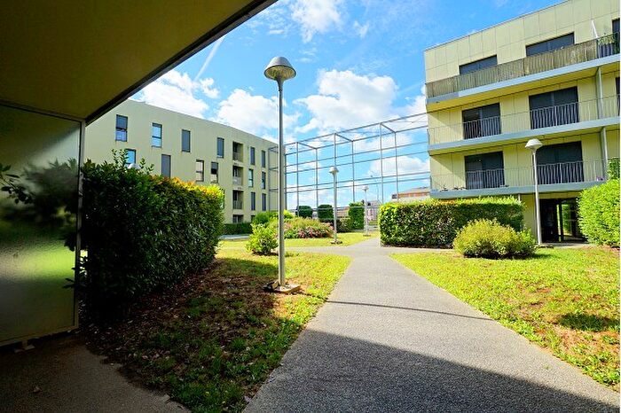 Appartement à vendre - Mantes-la-Jolie, Centre-ville - 3 pièces - 2 chambres