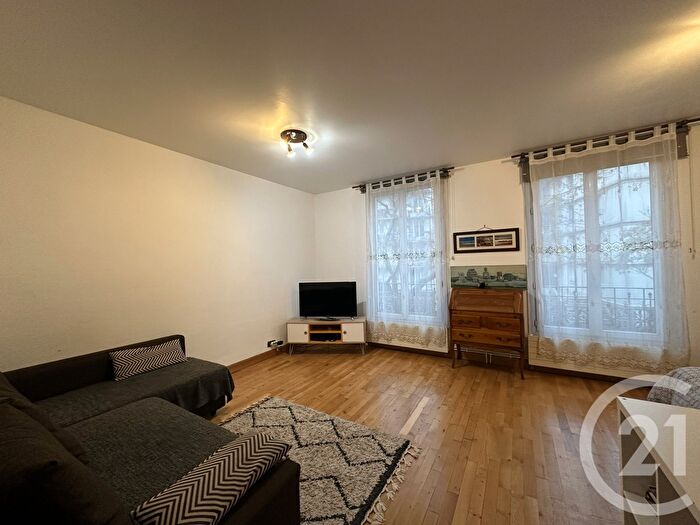 Appartement à louer - Cachan, Ouest Nord - 2 pièces - 1 chambre