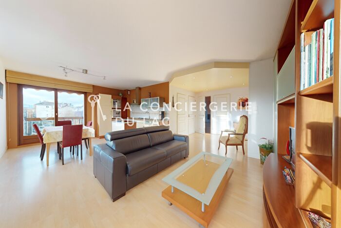 Appartement à vendre - Annecy, Romains - 3 pièces - 2 chambres