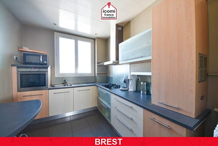 Appartement à vendre - Brest, Centre-ville, Port - 4 pièces - 2 chambres