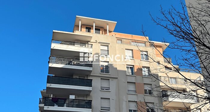 Appartement à vendre - Marseille e , Cinq Avenues - 3 pièces - 2 chambres