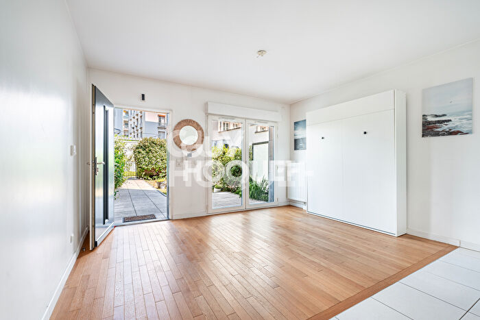 Appartement 1 pièce à Asnières-sur-Seine, Centre-ville, à vendre