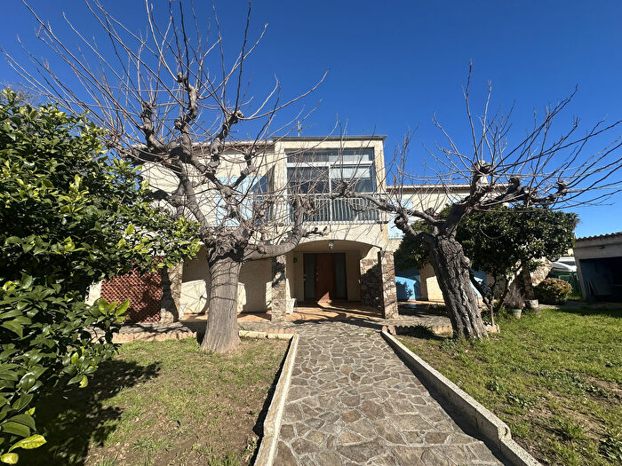 Hyères, Gare, Godillot : Maison 8 pièces à vendre