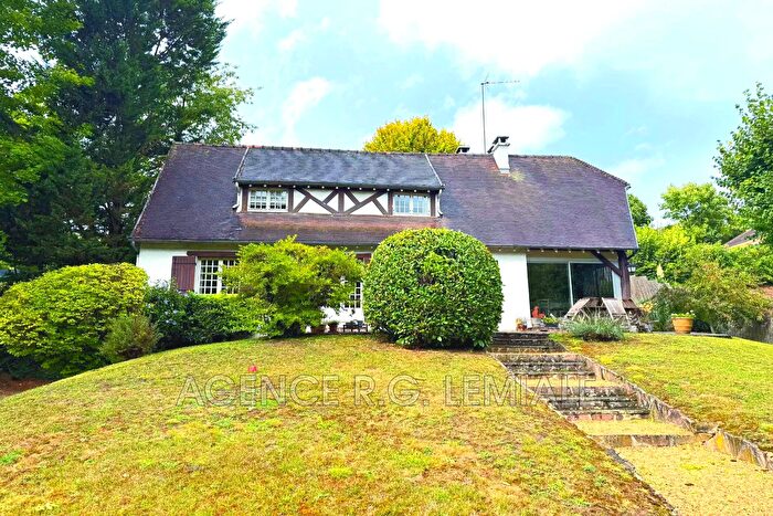 Maison à vendre - Le Mesnil-le-Roi - 5 pièces - 3 chambres