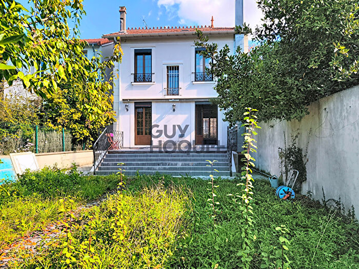 Maison à vendre - Vitry-sur-Seine, Gare, Jean-Jaurès - 5 pièces - 3 chambres