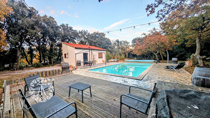 Maison à vendre - Laroque-des-Albères - 5 pièces - 4 chambres